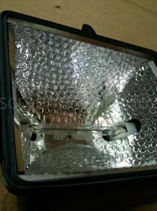 How-to Build a $30 DIY Screen Printing Exposure Unit