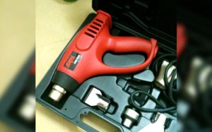 A-Z T-shirt Screen Printing Tutorial at Home in 7 Easy Steps